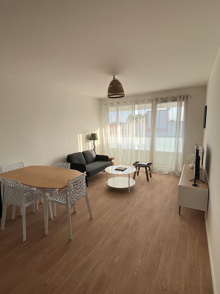 Cosy 2 Bedrooms Flat Near Paris - Sarcelles