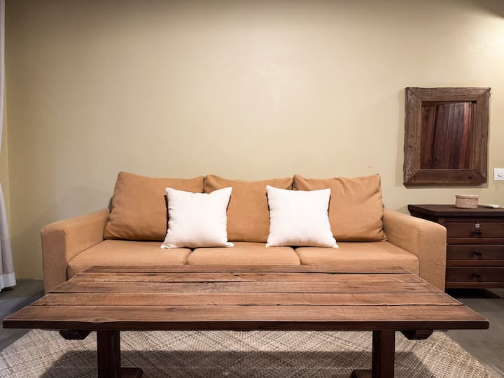 Studio No.6 | Pool | Long Term Stay - Cambodia