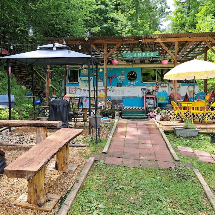 Glamper In The Holler - Sevierville, TN