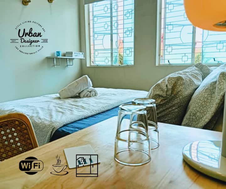 Studio :Queen Room Private Bathroom Free Internet - Penang