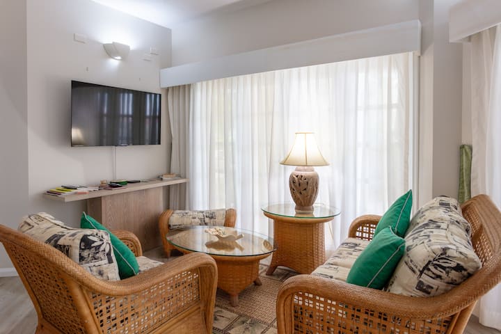 Plantation Villa Cluster, Ocean View, Pool & Deck. - Tobago
