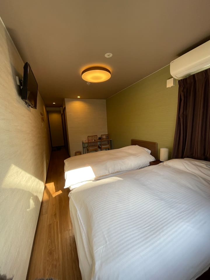 Small Twin For 2 Pax/ Free Wifi/private Bathroom - Kyoto