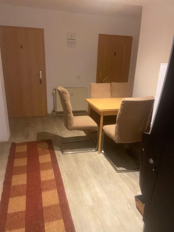 Zimmer Kevin/5 Bis 4 Erw. Oder 2 Erw U. 3 Kids - Schlitz