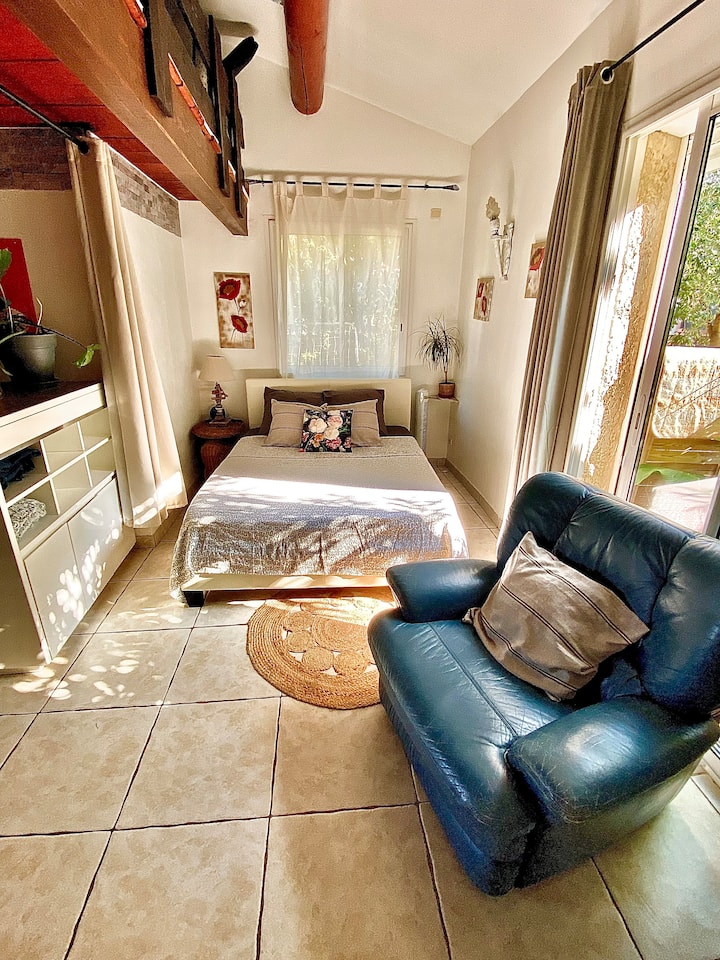 Loft, Clime, Jardin ,  Jaccuzi En Option,barbecue - Lunel