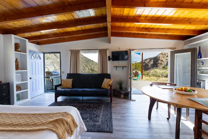 Hidden Passage Muse • Summer Special-50% Off! - Morongo Valley, CA