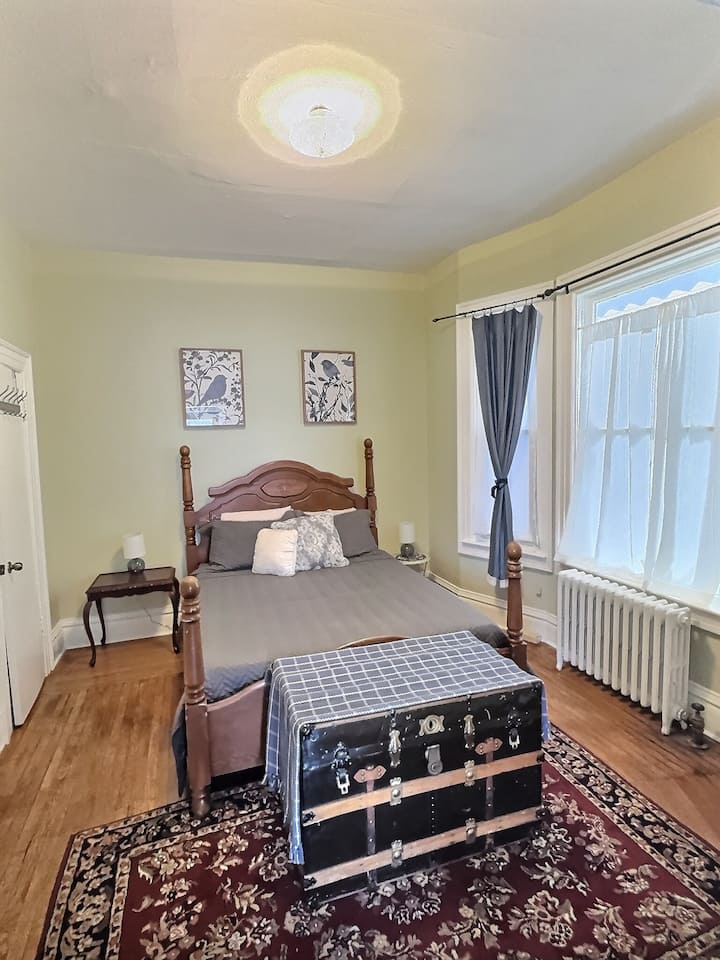 Apartment In The Core Of Downtown! - Fort Wayne, IN