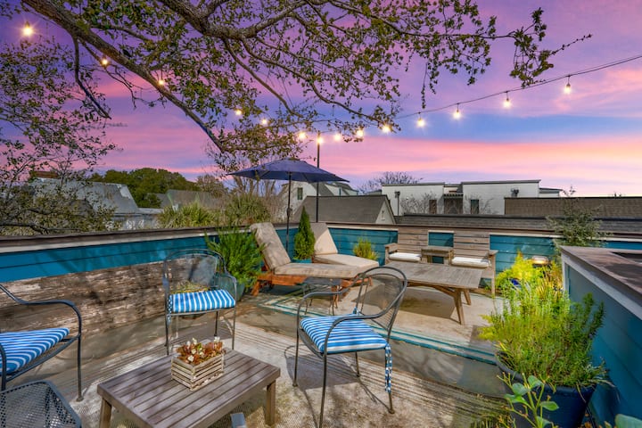 Elegant Sunlit Home With Private Rooftop Oasis - Charleston, SC