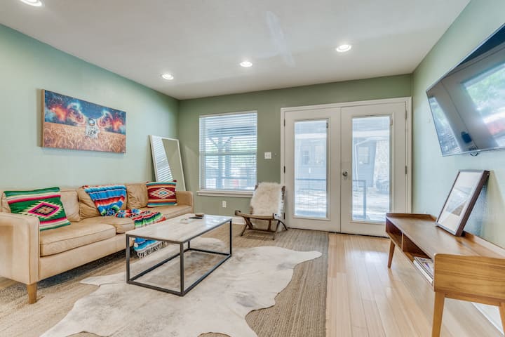 ★Central Urban Retreat★patio★walk Nightlife/sxsw! - Austin, TX