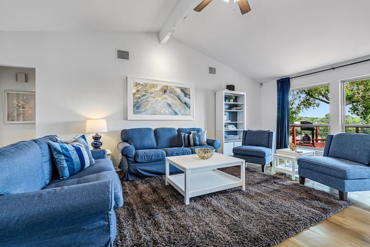 Lake View In North Austin - Austin