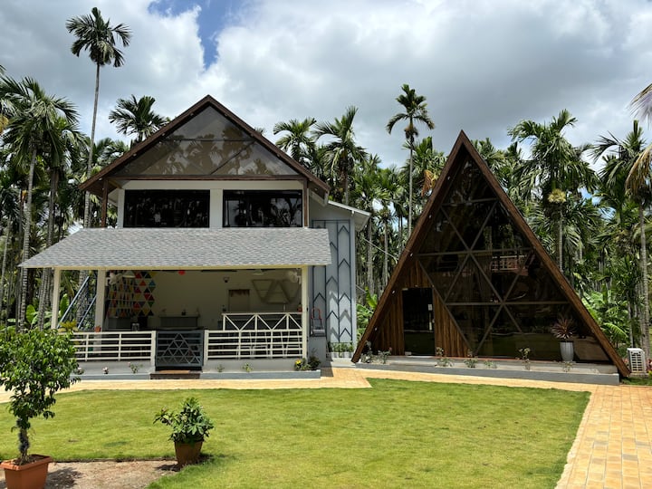 A Frame Ac Cottage - Sirivasa Homestays - Kadur
