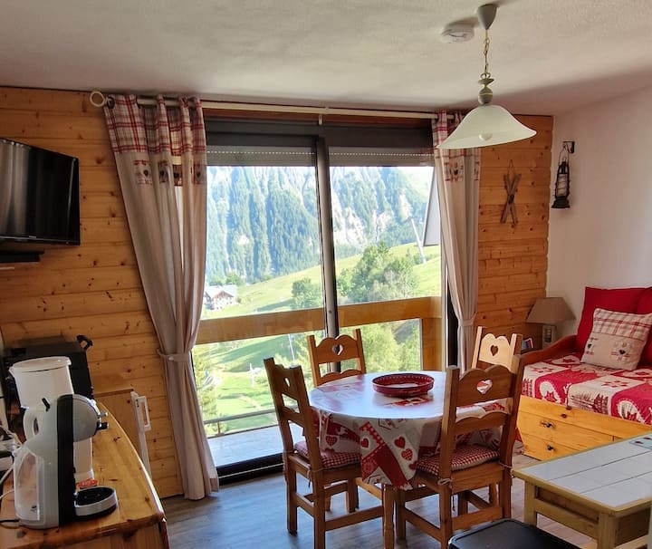 Joli Studio Pour 5 Dans Le Domaine Des Sybelles - Le Corbier