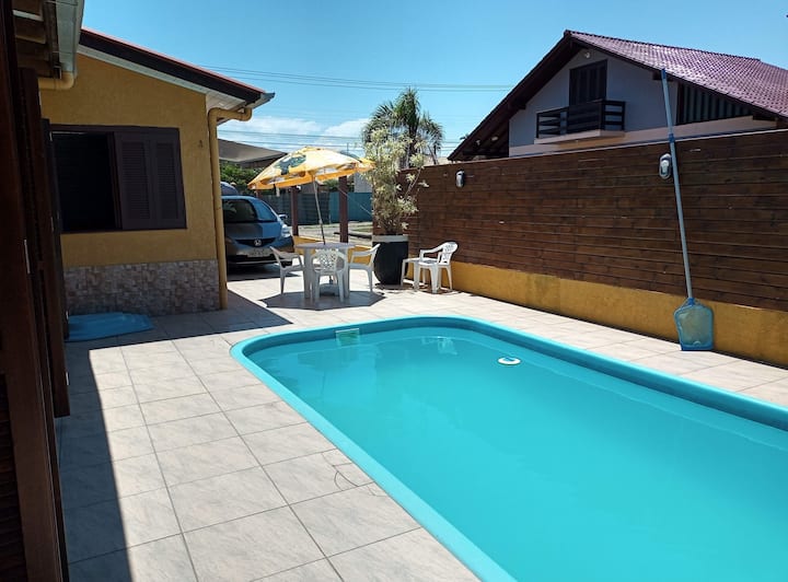 Casa Com Piscina Em Rainha Do Mar - Para Famílias - Xangri-Lá