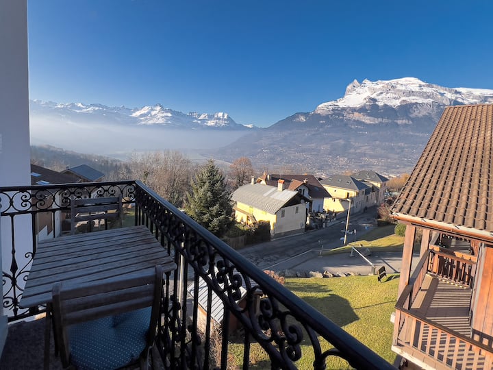Loft Hideaway, View To Die For! 5 Mins To Slopes - Saint-Gervais-les-Bains