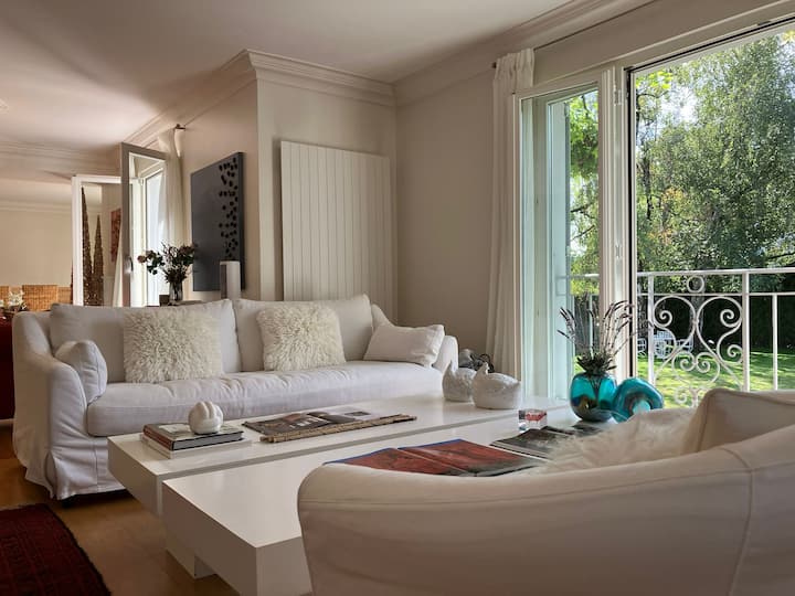 House In Coppet - Nyon