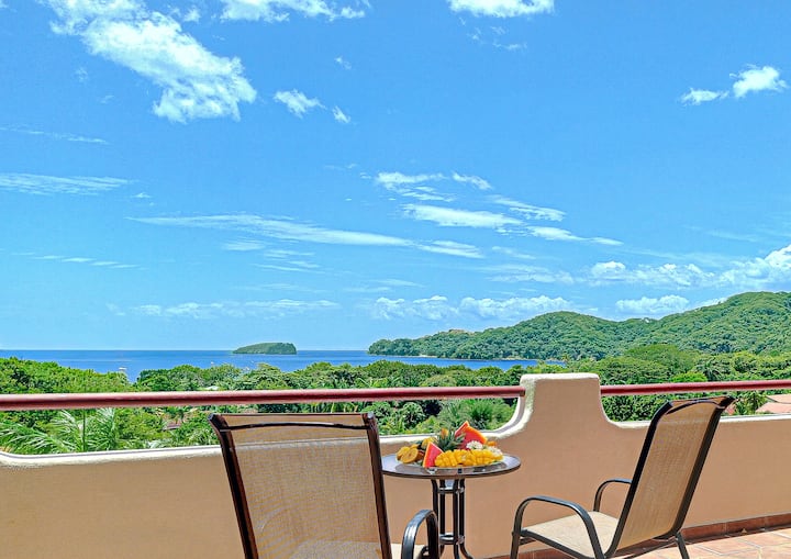 Ocean Front View  Apartment, Gated Community. - Playa Hermosa