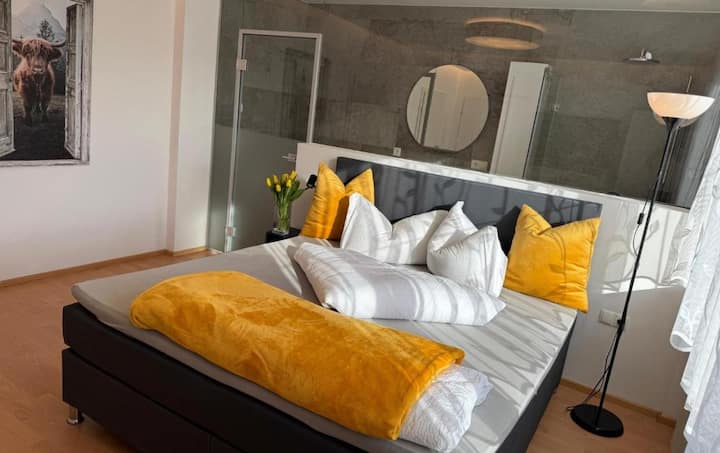 Sunny, Cozy Apartment On The Outskirts-innsbruck - Innsbruck