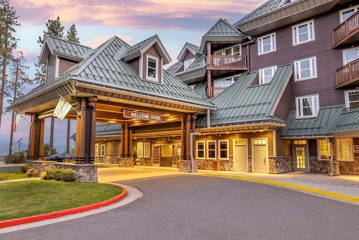 Lake Tahoe Vacation Resort- Studio - South Lake Tahoe, CA
