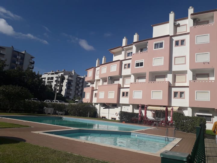 Excelente Apartamento T1 C/ Piscina A 200 M Praia - Algarve