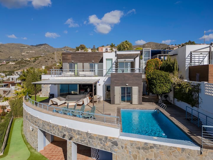 Villa De Rêve. Vue Sur La Mer, Confort Et Piscine. - Costa Tropical