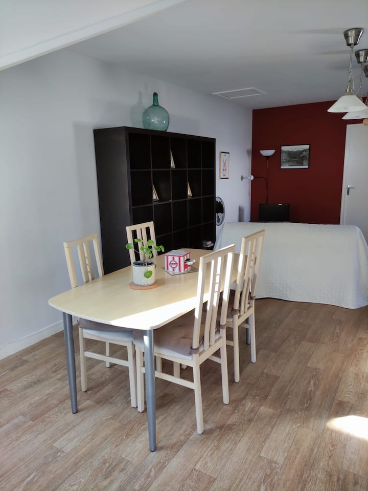 Appartement Refait à Neuf, 2 Chambres, Proche Tram - Nantes