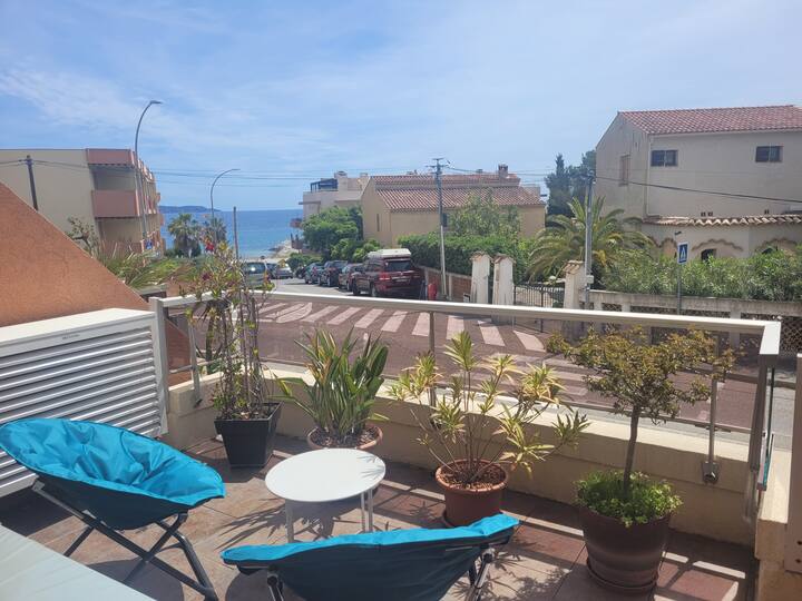 Studio Climatisé Avec Terrasse, Proche De La Plage - Cavalaire-sur-Mer