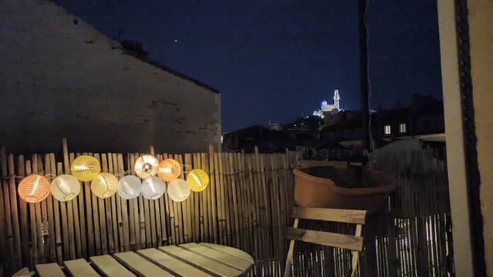 Appartement 1 Chambre Balcon Vue Sur Notre Dame - Marseille