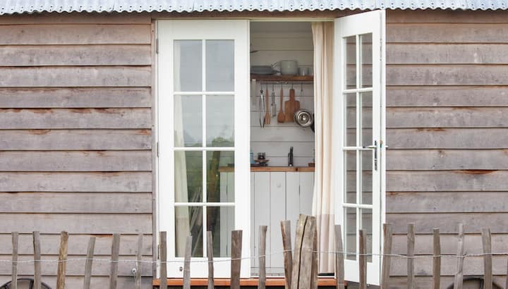 The Hunt Shepherd's Hut - Winchelsea