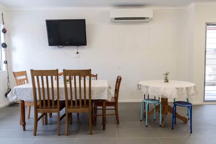 Five2home Short Term Accommodation Double Bed - Brisbane