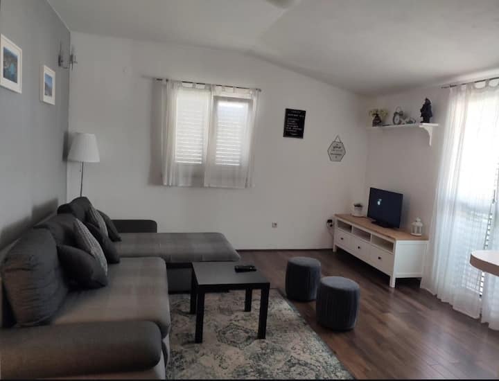 Apartment "Lela" - Sevid