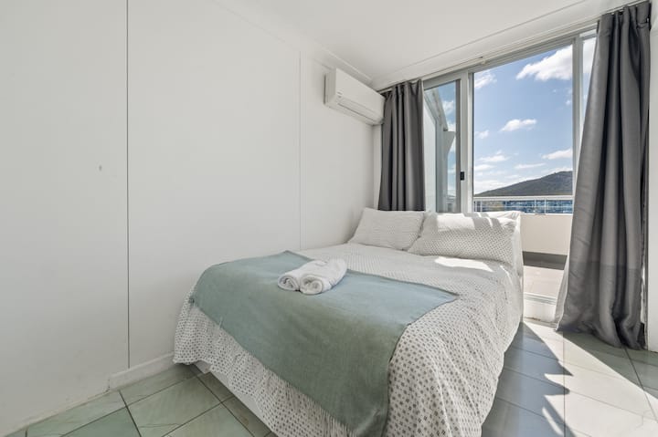 Dana-private Room In A Shared Duplex Apartment -1 - Canberra