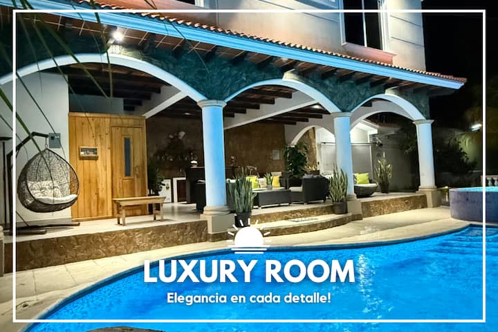 Habitación De Lujo Con Piscina, Jacuzzi Y Sauna. - Chiquimula