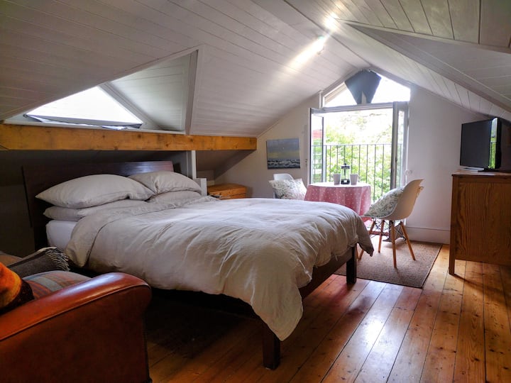 The Loft, Uni & City Centre 5 Minutes Free Parking - Exeter