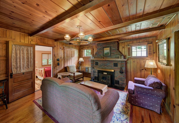 Leatherwood Cabin At Highlands Nature Sanctuary - Hickory Hills Lake, OH, United States