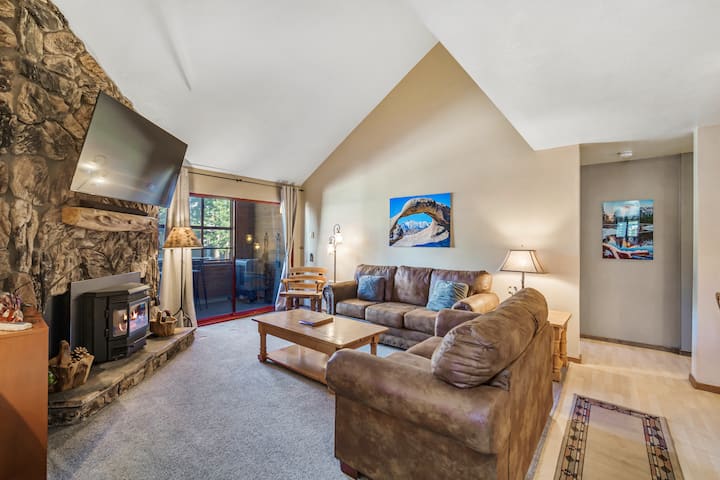 Lovely Kitchen~single Floor~nice View~close To Spa - Mammoth Lakes