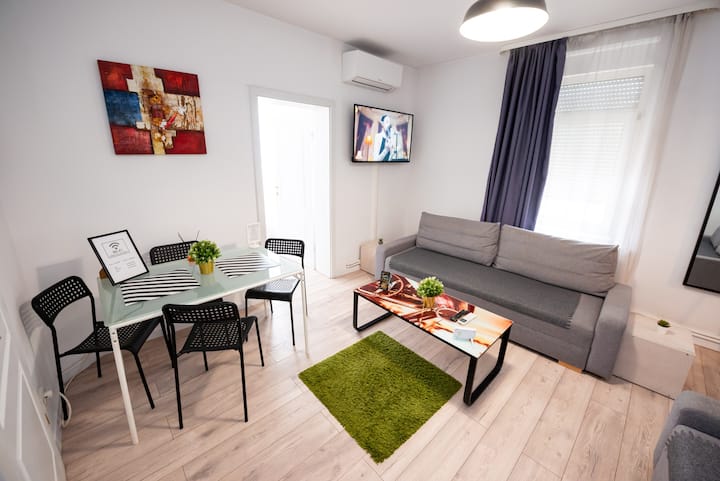 Central Villa – Perfect For Groups & Endless Fun! - 布加勒斯特