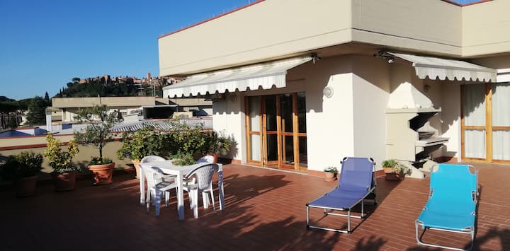 Panoramic Penthouse In The Heart Of Tuscany - Certaldo
