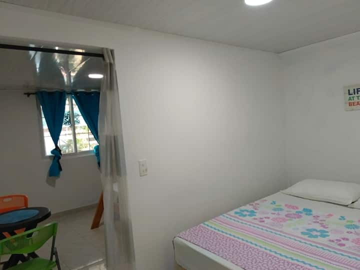 Aparta Estudio Cerca A Todo - Supercómodo Y Amplio - San Andrés