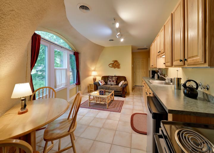 Toadstool Suite At The Highlands Nature Sanctuary - Rocky Fork Lake, OH