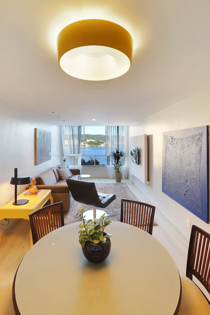 Localização Conforto Design Com Vista Para A Praia - Niterói