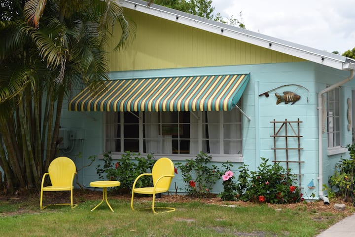 Kayak Heaven Little Manatee River Canal Front - Apollo Beach, FL