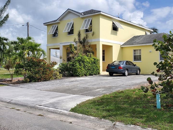 Parkside Cozy - Nassau