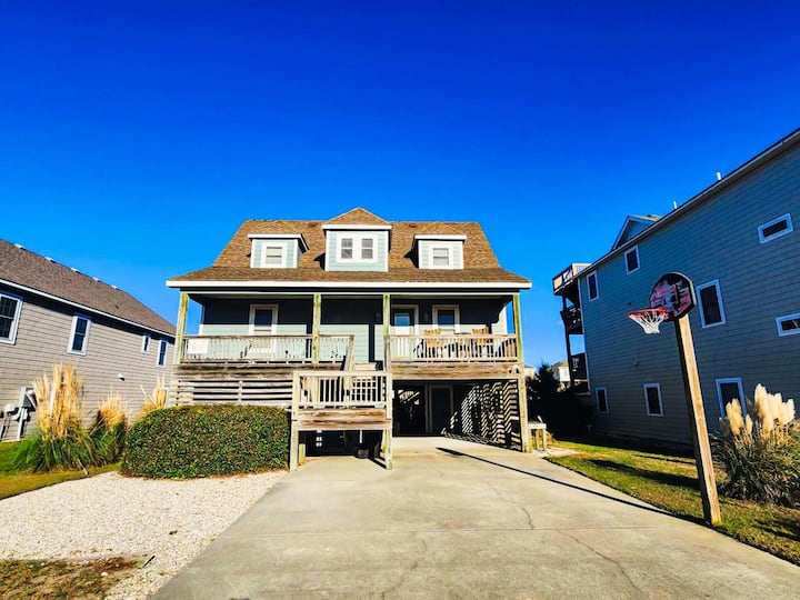 Free Heated Pool, Hot Tub, Pets, Location, Beach! - Kitty Hawk, NC