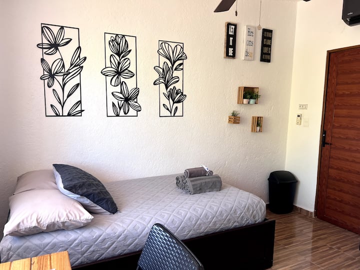 Best Weekly/monthly  In Hotel Zone, 5 Min To Beach - Cancún