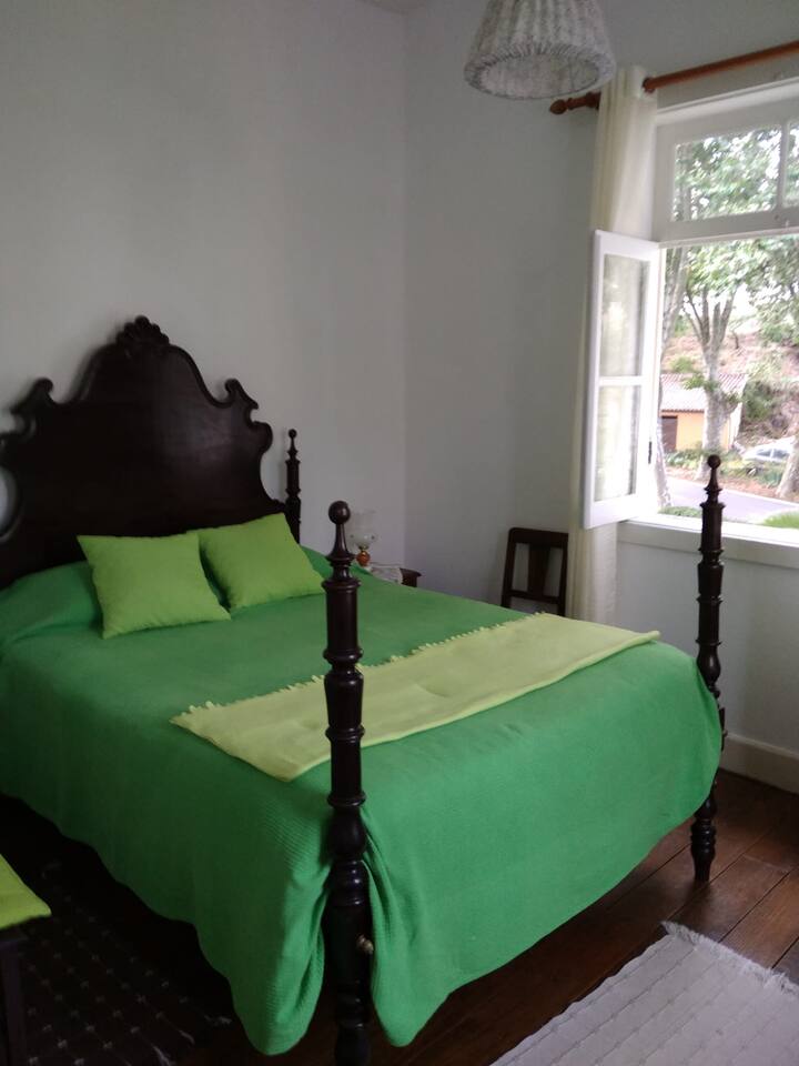 Casa Da Avó Micas - Quarto Verde - Luso