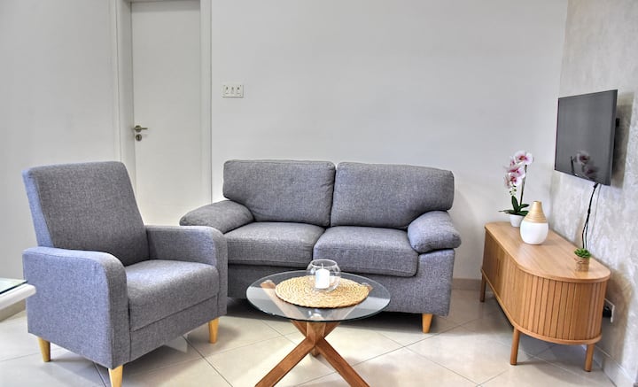 One Bedroom Apartment Close To City Center - Kotor