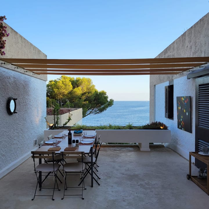 Ramatuelle, Villa En Bord De Mer Au Cap Camarat - Ramatuelle