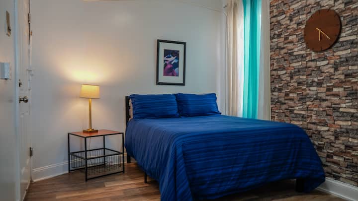 Urban Oasis Nook • 12‑min Bus To Manhattan - Hoboken