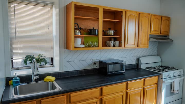 Urban Oasis Nook • 12‑min Bus To Manhattan - Union City, NJ