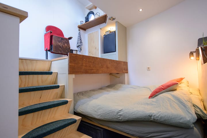 Lovely Studio On Unique Houseboat - Amsterdam