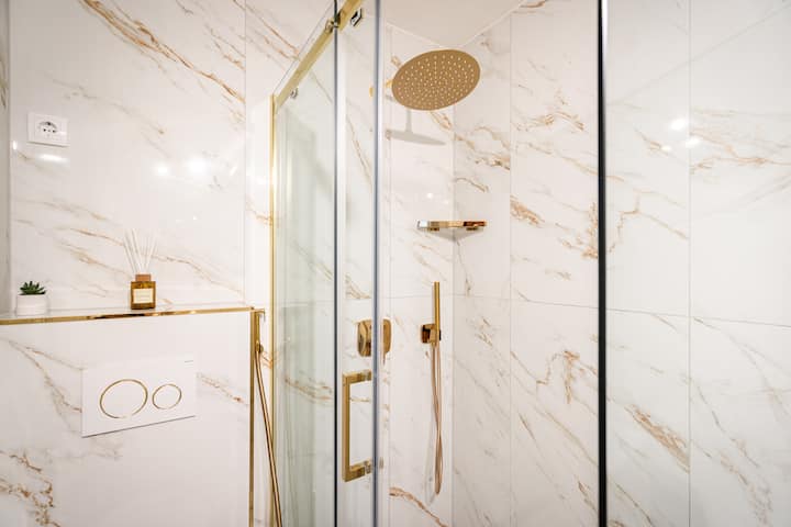 Tv+netflix I Free Garage I Top Floor I Sunny - Budapest